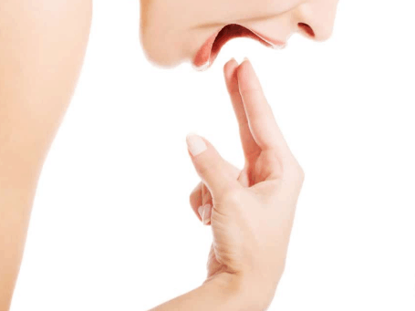 How to Make Yourself Vomit Without Touching Your Uvula - YeyeLife