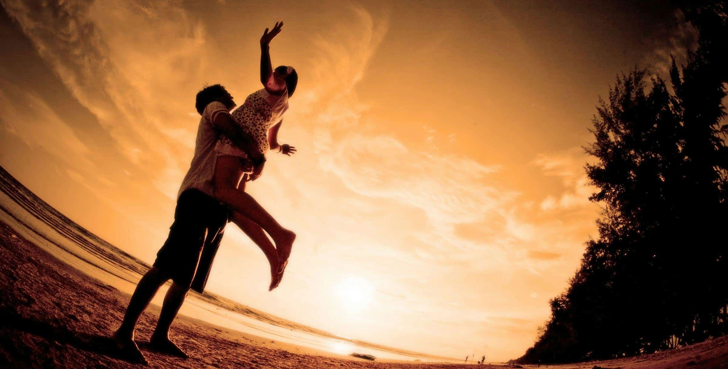 Best Long Paragraphs For Bae To Make Him/Her Happy. - YeyeLife