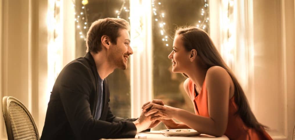 4 Reasons Why Dating Your Spouse Is Important - YeyeLife