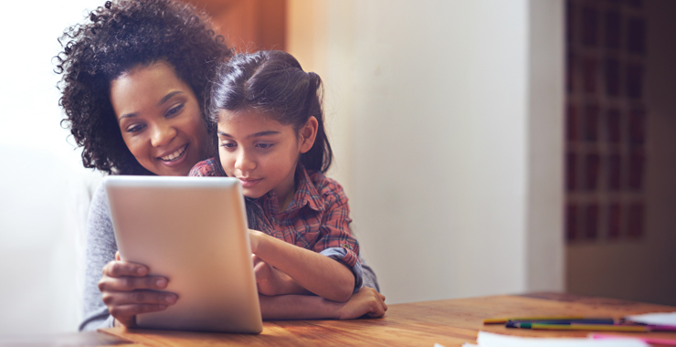 How to Teach Your Children to Use Technology Responsibly - YeyeLife